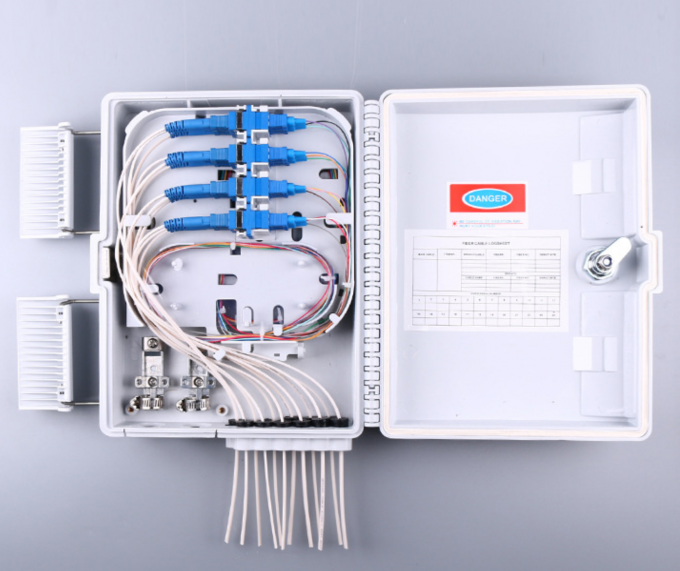 Outdoor 12 Ports FTTH GPON FTTB Optical Fiber Distribution Box KCO-FDB-12D Outdoor 12 Ports FTTH GPON FTTB Optical Fiber Distribution Box KCO-FDB-12D